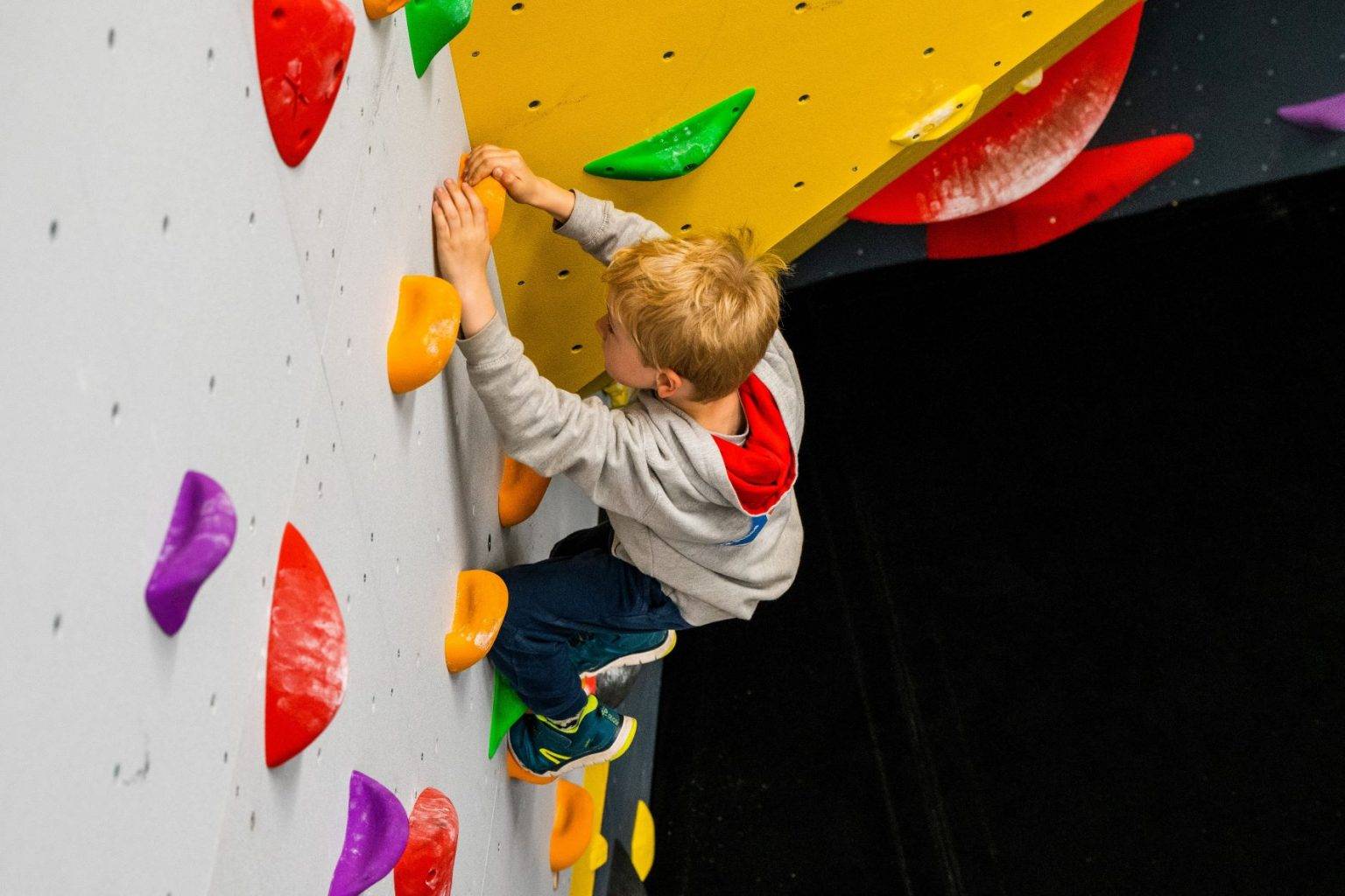 Climbing Wall | Indoor Rock Climbing | YMCA Newark & Sherwood